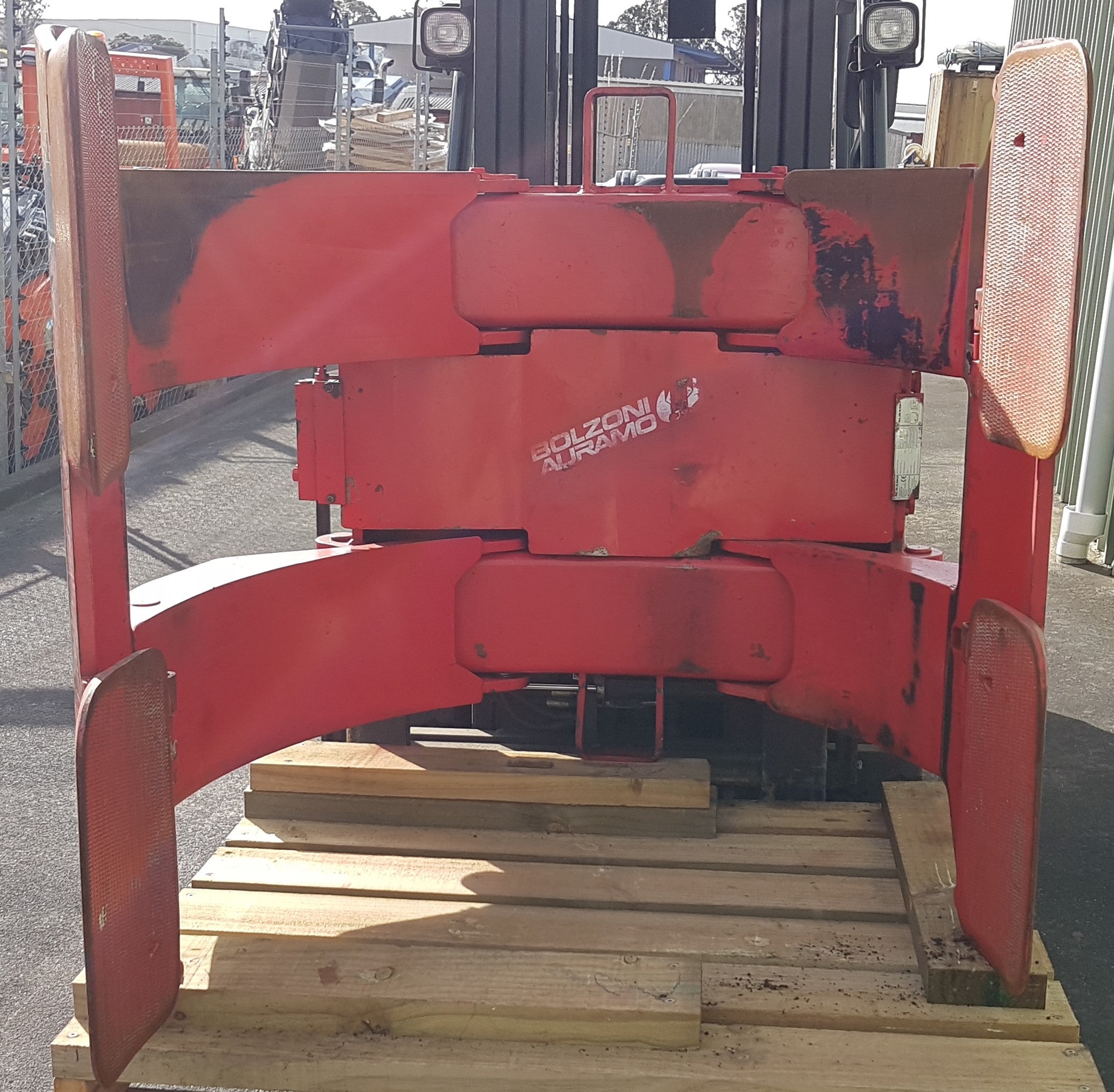 Refurbished Paper Roll Clamp – RT Equipment